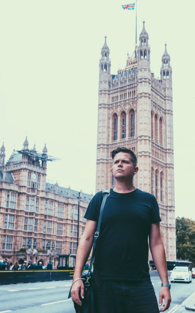 The Wardrobe Theatre on Twitter: "“Human, vulnerable, eminently honest and very, very eloquent ...