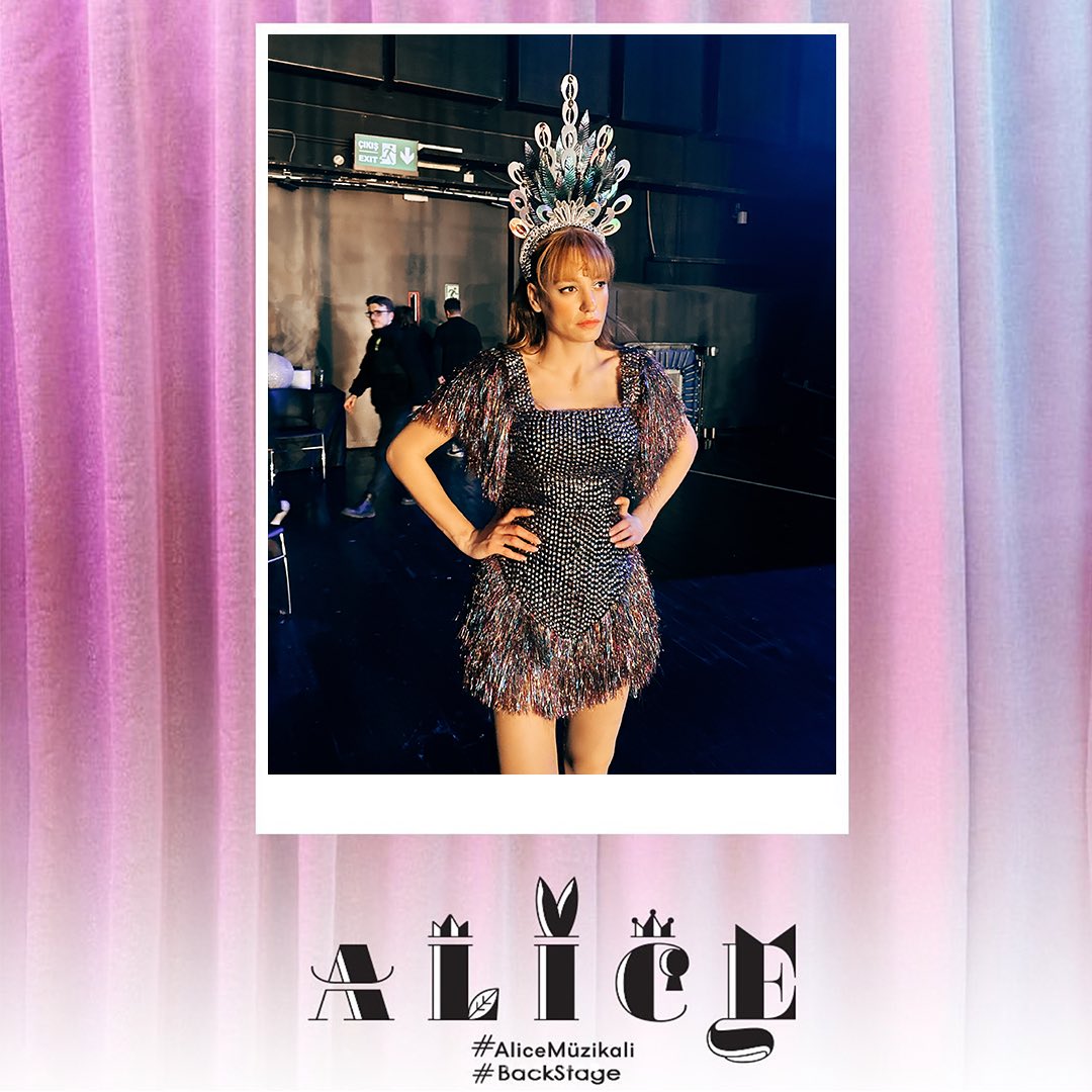 Serenay Sarikaya Worldwide Fans on Twitter: "RT @alicemuzikali: Alice Müzikali Zorlu PSM’de ...
