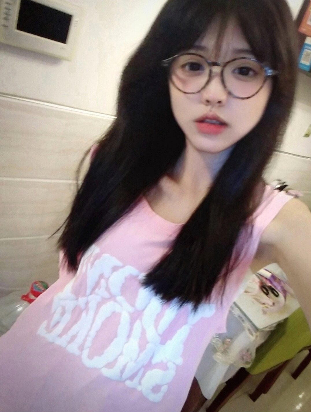 小慧儿 (@qinqinde2) / Twitter