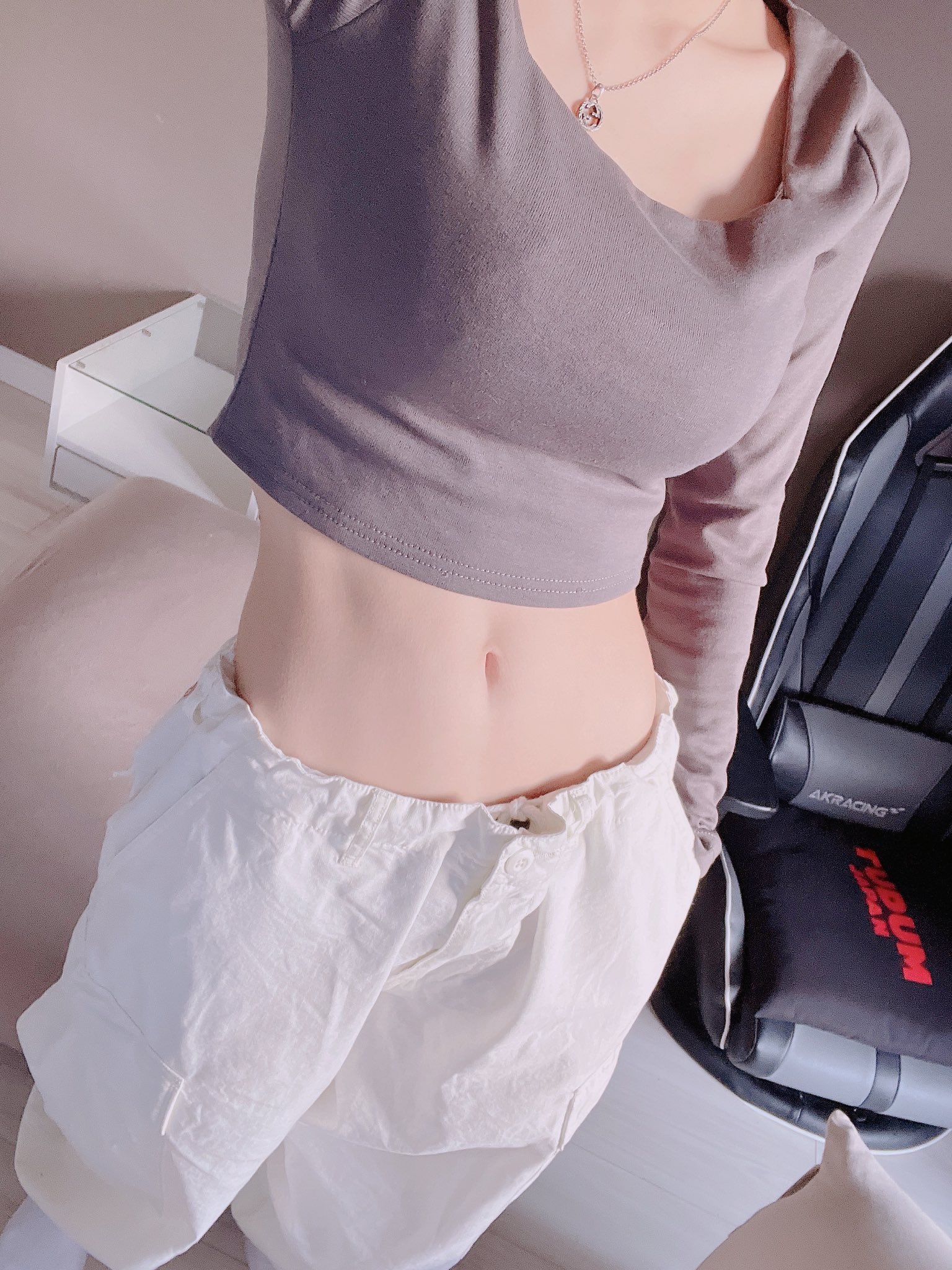 RaMu on Twitter: "今日この格好で仕事行ったらバチくそ腹冷やして下痢 https://t.co/h8FOTC47yd" / Twitter