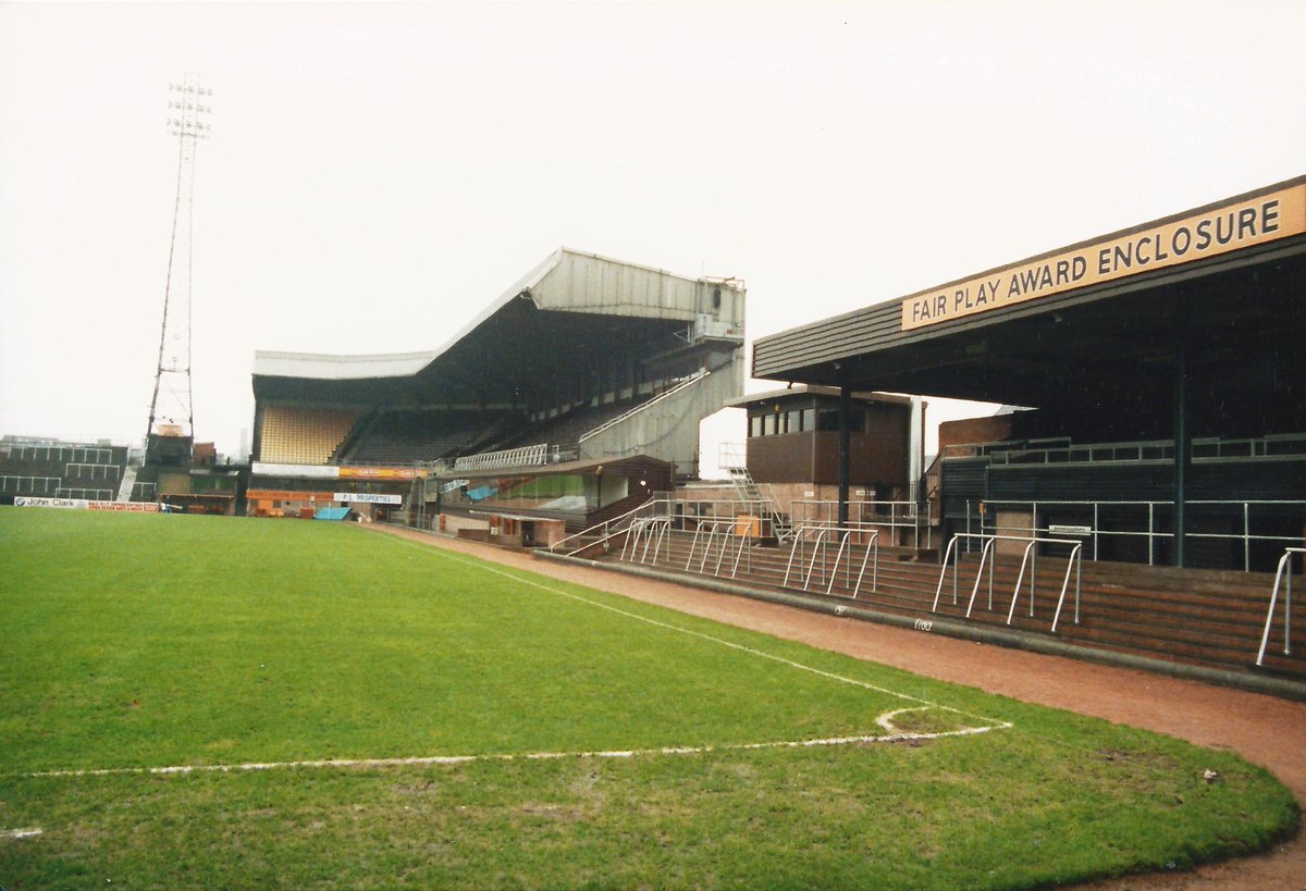 Jerry Kerr Stand - an accident waiting to happen | Page 2 ...