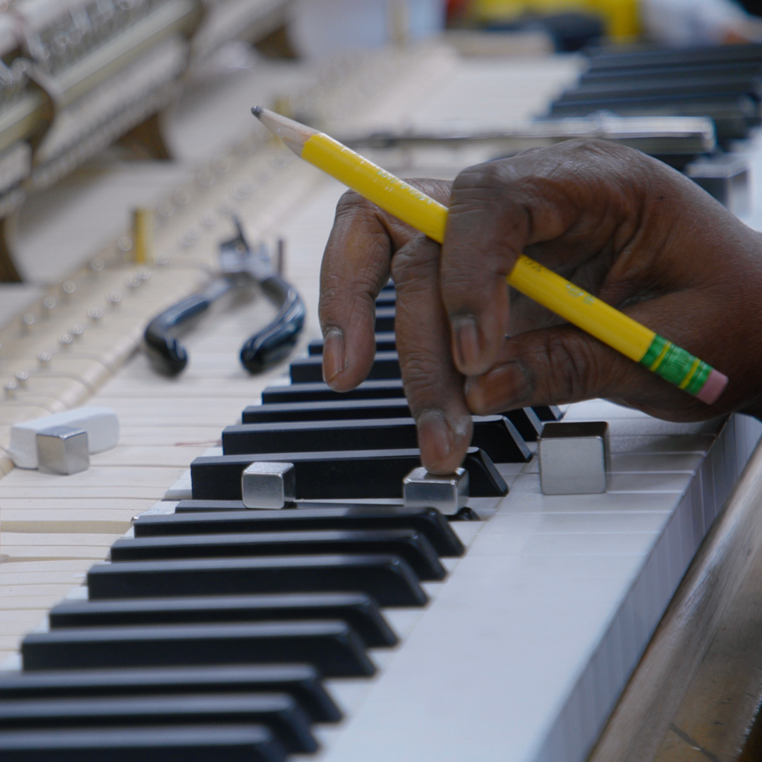 It takes over 200 artisans to craft just one Steinway grand piano ...