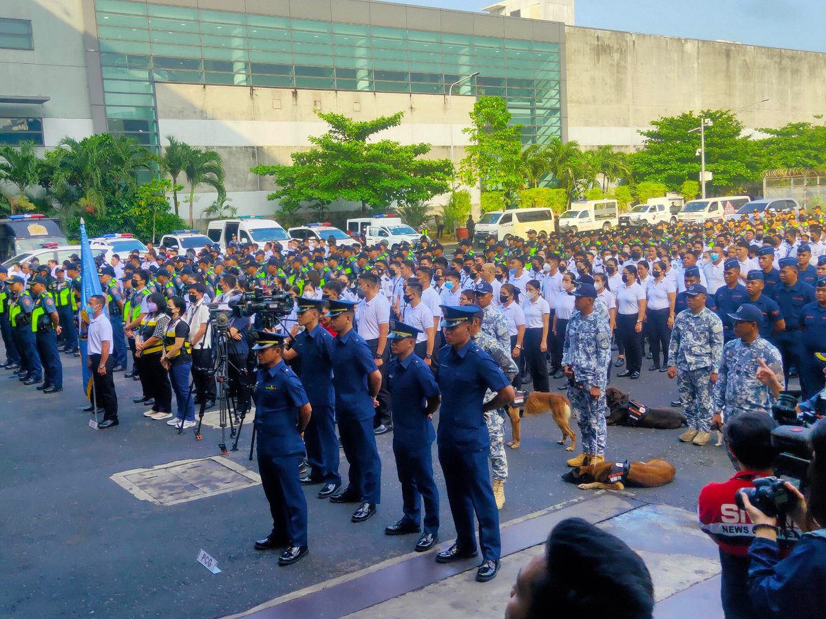 Philippine Coast Guard on Twitter: "RT @DZAR1026: TINGNAN | Send-off ceremony sa mga tauhan mula ...