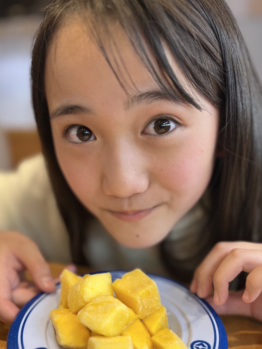 聖那 On Twitter おばあちゃん家で おばあちゃんに監視 してもらい🤭 やっと宿題を頑張れた😉 ご褒美は ️ お寿司🍣とマンゴー🥭と サーティワン🍧 実はまだ終わってない🤫💧