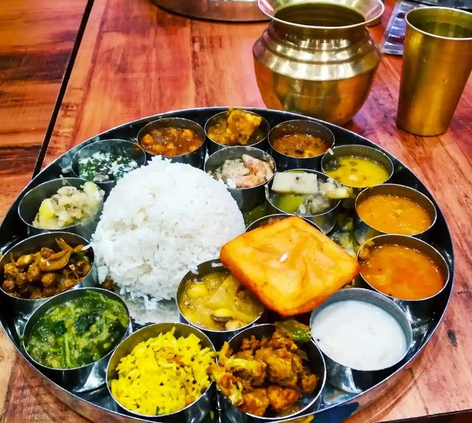 12 mouth watering Indian Thalis you must try at least once in your life ...