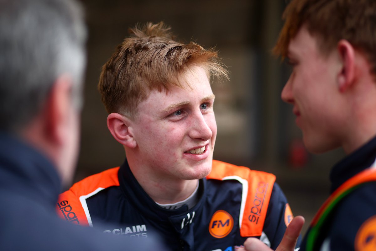 International race-winning GT team | Fox Motorsport