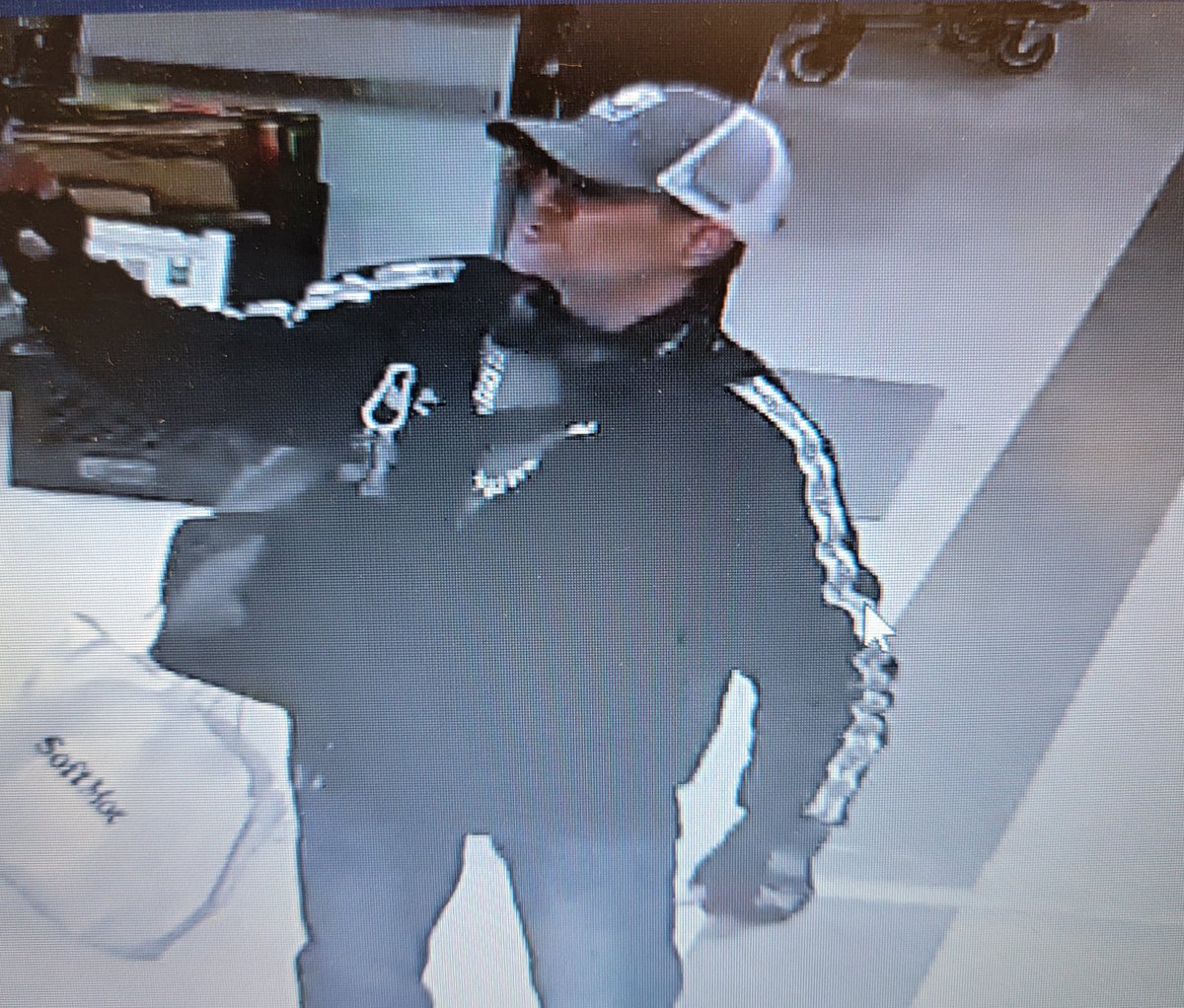 Halifax Police On Twitter Hfxregpolice Are Looking For The Public