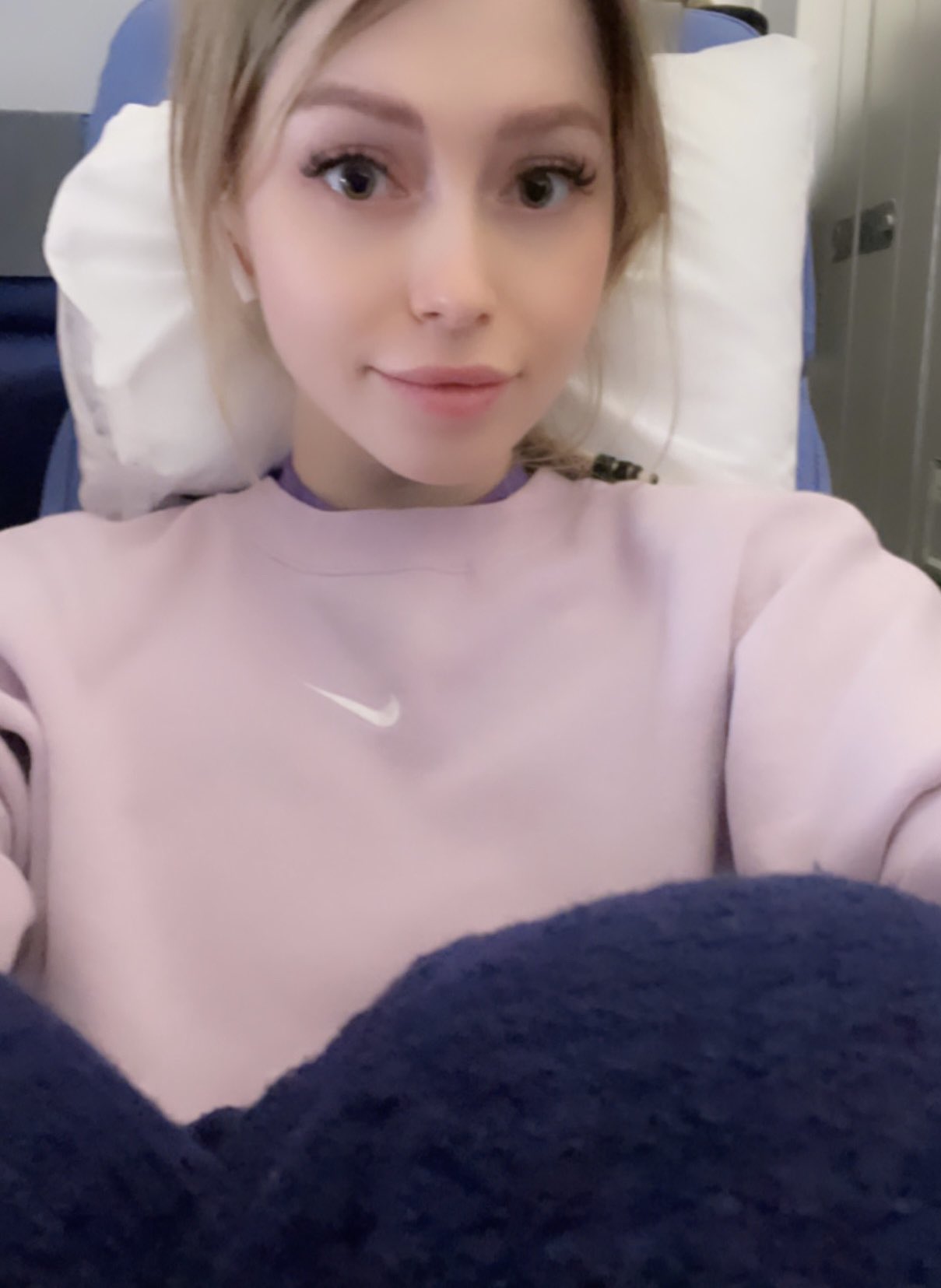 xholakys on Twitter: "Uvazuji, ze usporadam SOUTEZ o letenky, ale KDE poletite si muzete vybrat ...