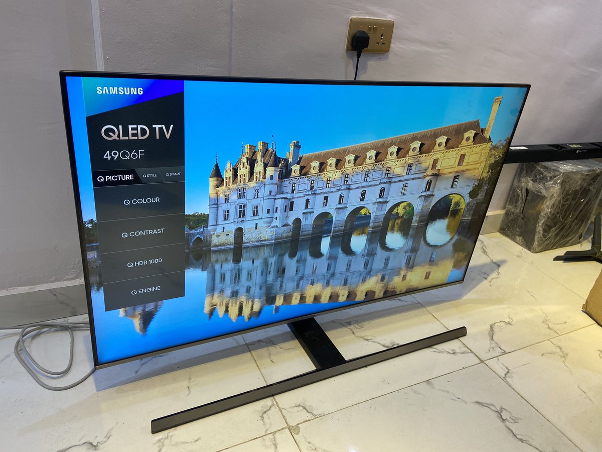 Toyor on Twitter: "RT @realonlinealaba: Samsung 49” QLED ultra slim smart tv Price - N275k"
