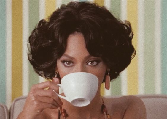 Sisa On Twitter Effie Was Shook To Her Core