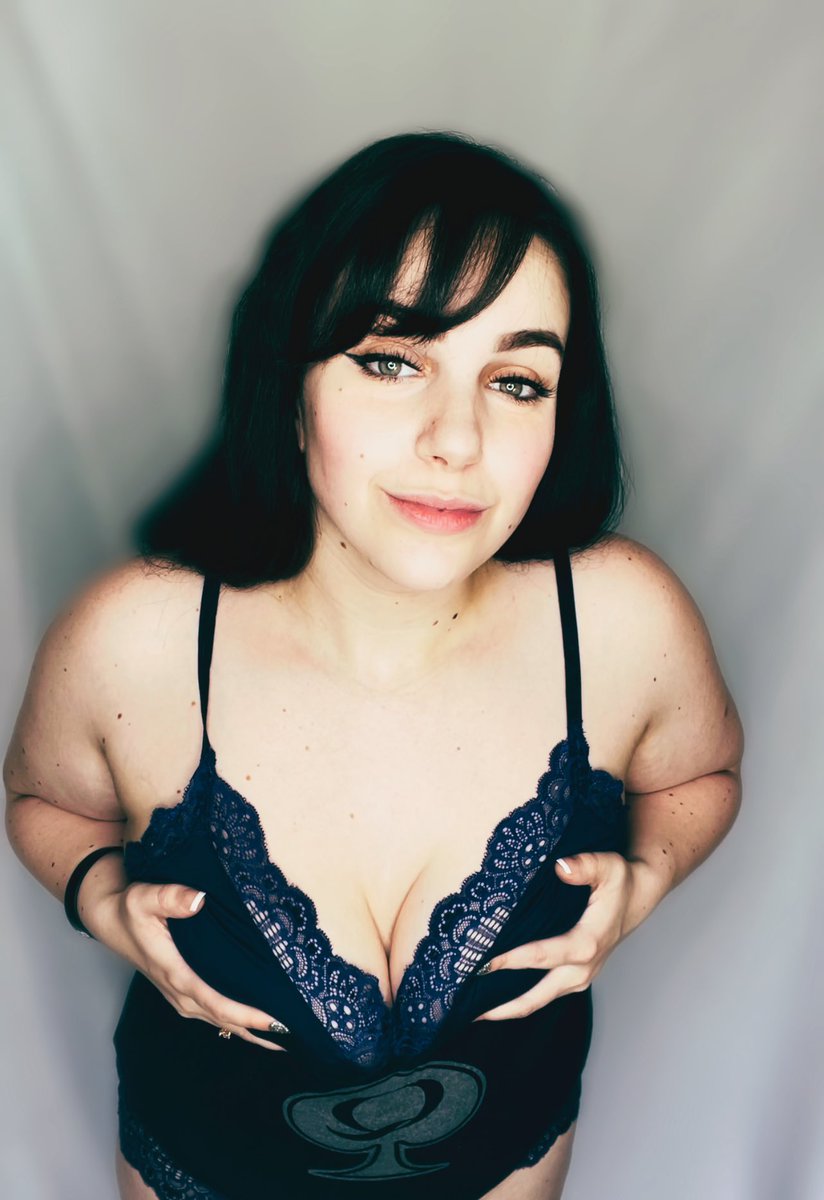 Snow Bunny Queen 👸🏻🖤♠ On Twitter Serve The Bnwo ♠🖤♠🖤