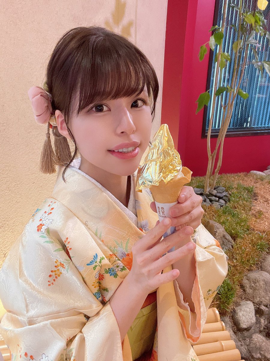 ティナ♡自撮り・風俗講習 On Twitter 花より団子すぎる
