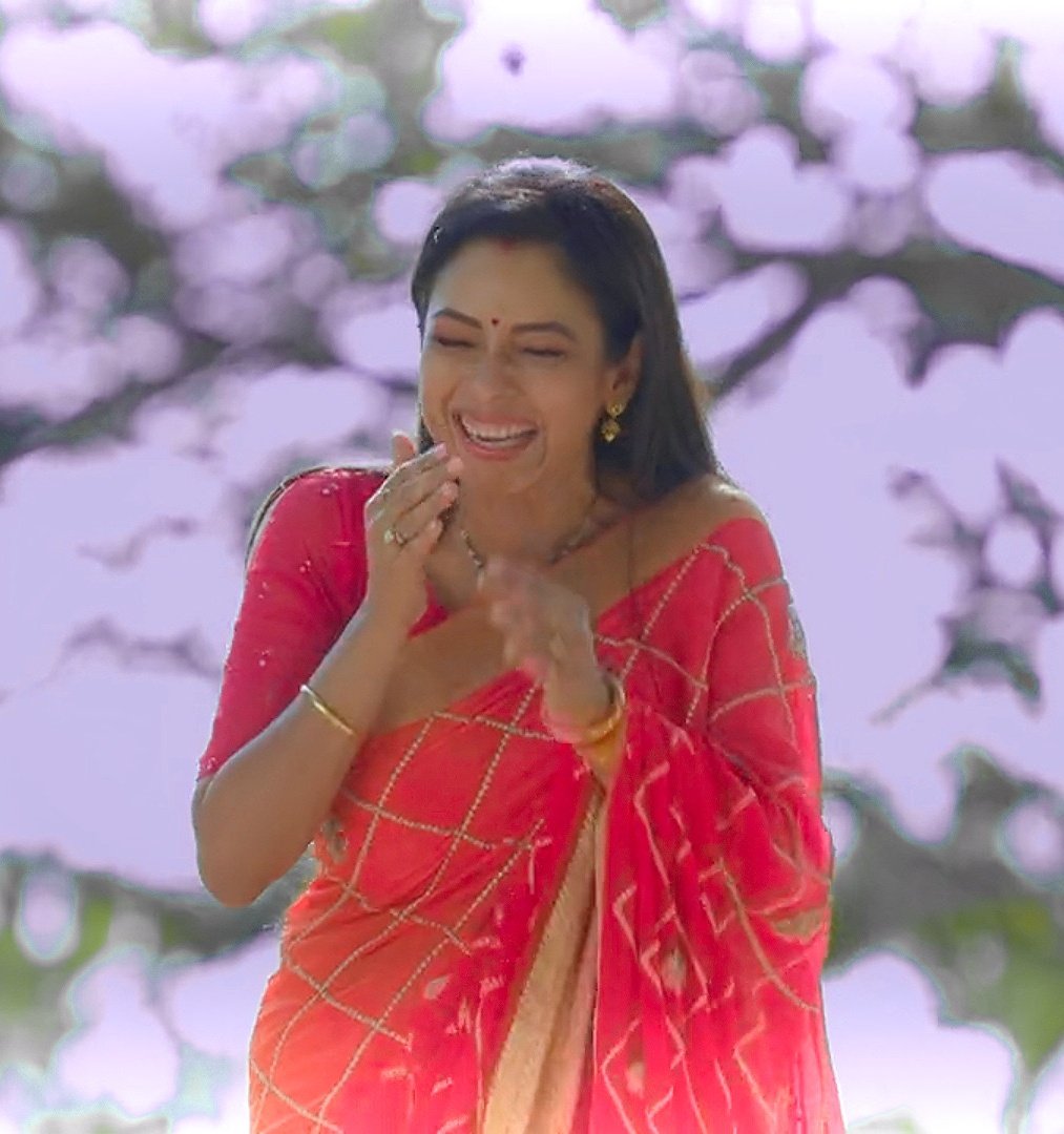 Rupali Ganguly Navel