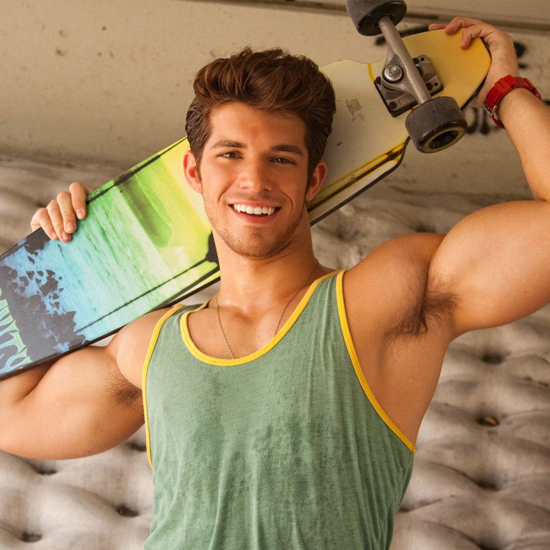 Hot Dudes Good Mood 🇺🇦 on Twitter: "RT @Neil37166348: Skater boy."