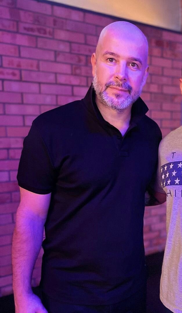 Pica Pau Nadador 🥬🦁🤴🏾 on Twitter: "RT @eumarkgarcia: Nilson Xavier e Chico Barney tem um filho:"