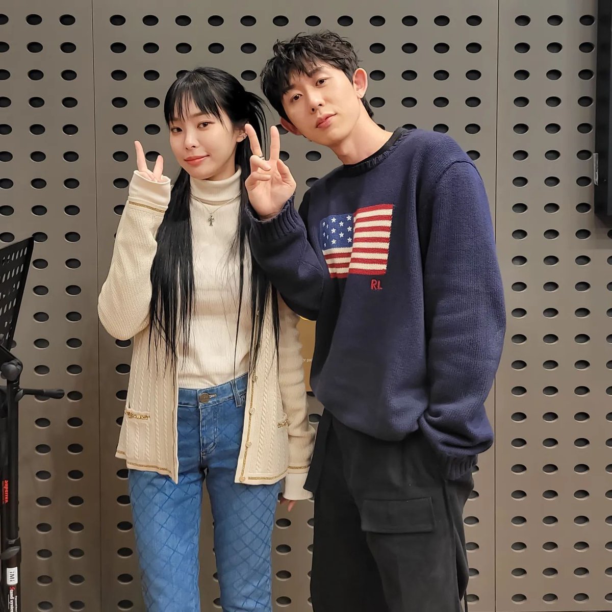 Heize News 헤이즈 뉴스 on Twitter: " Post Update - 230324 Heize with Code Kunst #헤이즈의볼륨을높여요 ...