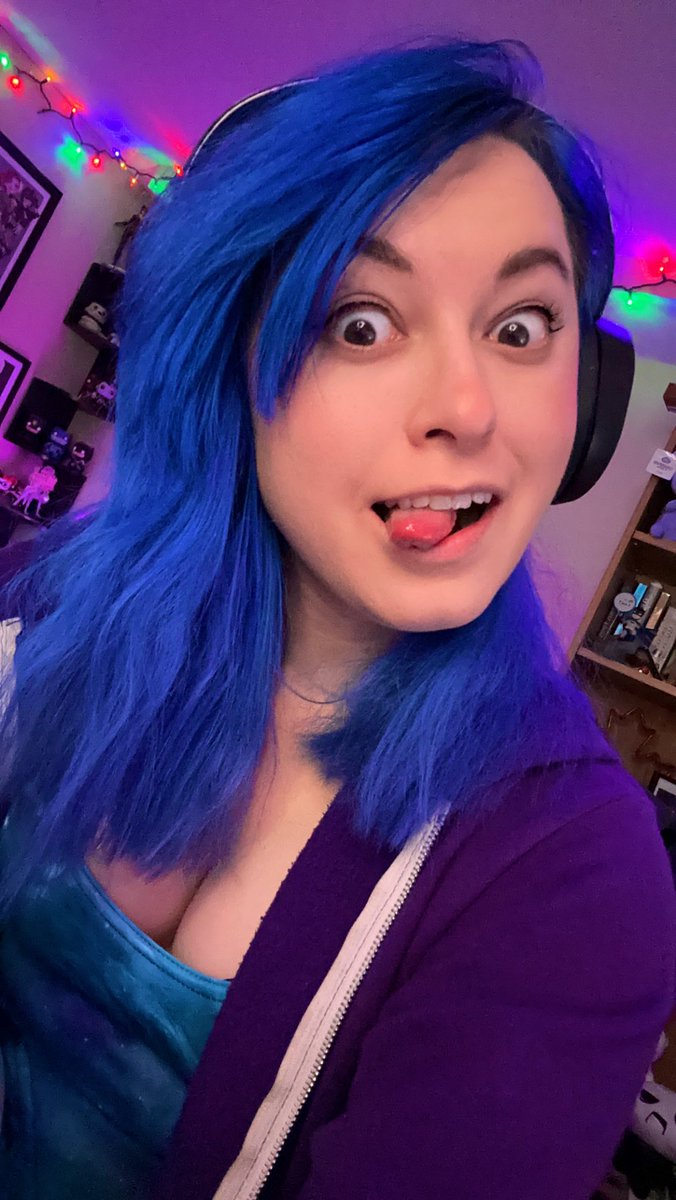 IcyRayne ️ on Twitter: "I got booli by @Coltdiggity to wake up while the sun is up Starting our ...