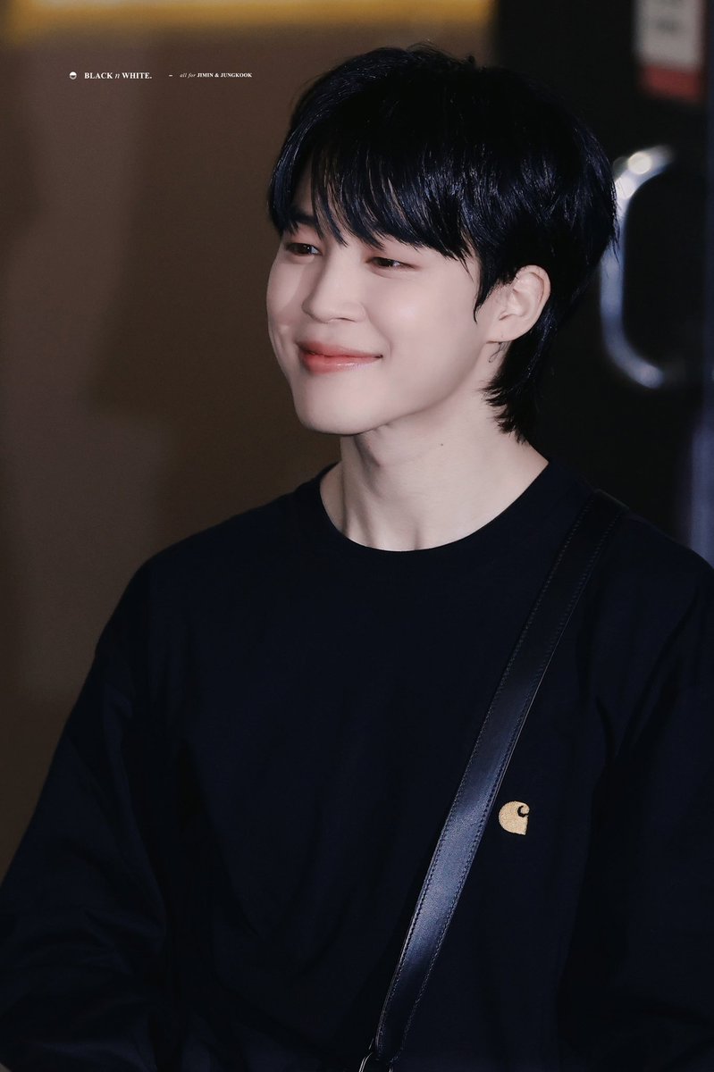 찌민💛 F A C E🪞 on Twitter: "RT @Jim_in10130613: 원래 사람이 자기 좋은 거 하면 제일 행복하고 기쁜 거 아냐? 울 지민이가 좋아하는 ...