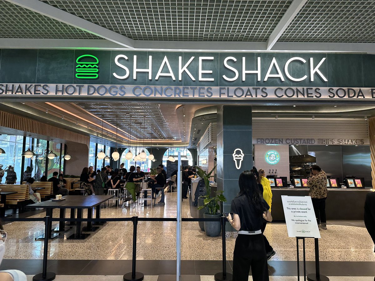 ปันโปร on Twitter: "🍔 นับถอยหลังรอ! Shake Shack ร้านเบอร์เกอร์ชื่อดังที่มีสาขาทั่วโลก จะมาเปิด ...