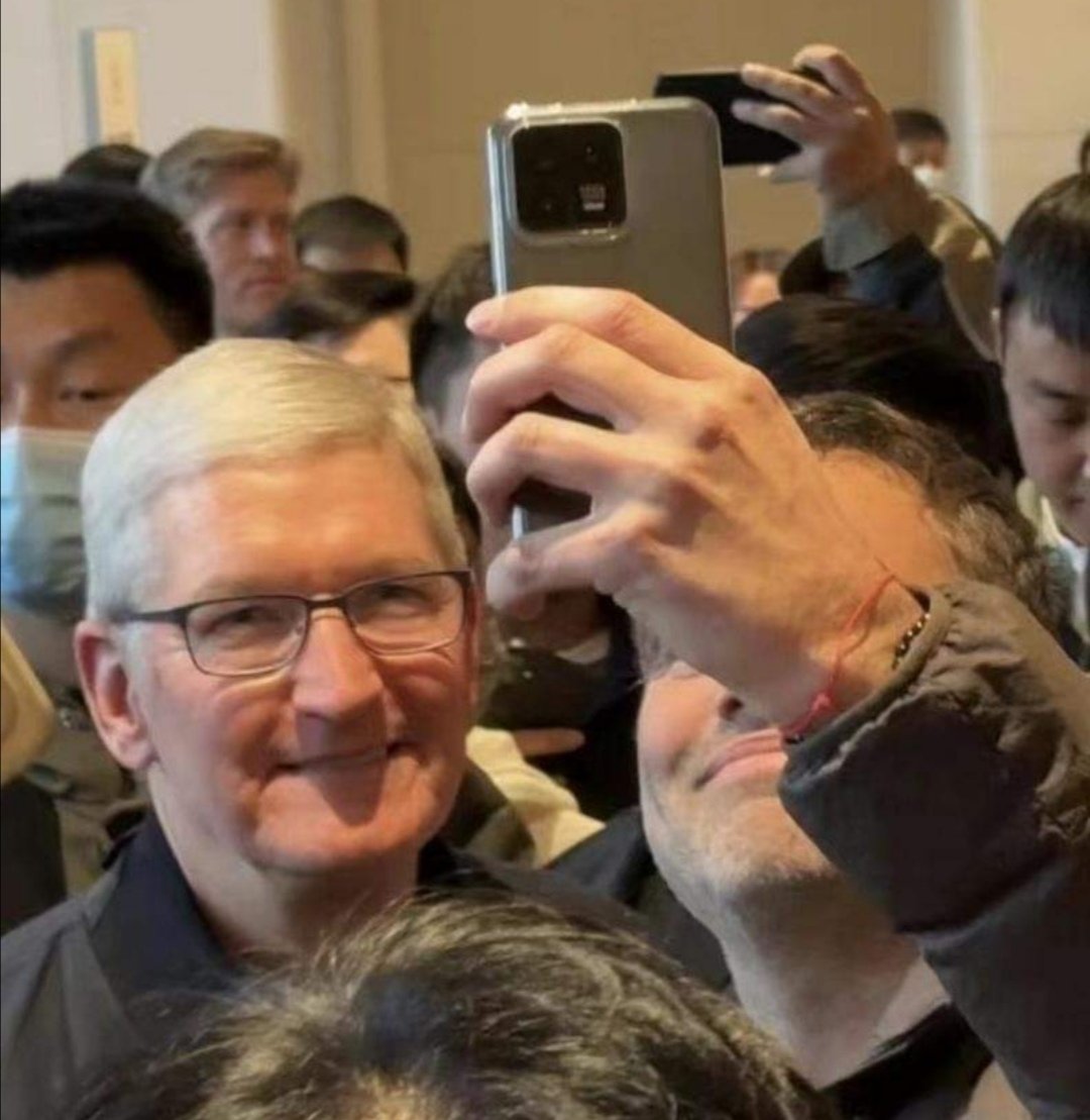 Shanghaipanda On Twitter On March 24th Apple Ceo Tim Cook Suddenly