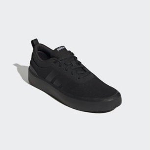 Dapur canci on Twitter: "RT @barangglokal: adidas Futurevulc Lifestyle Skateboarding Fullblack🖤 ...