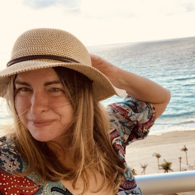 Angie Cook's Instagram, Twitter & Facebook on IDCrawl