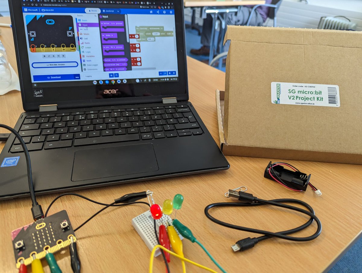 Micro:bit Educational Foundation on Twitter: "RT @conpower: Great group of teachers here in ...