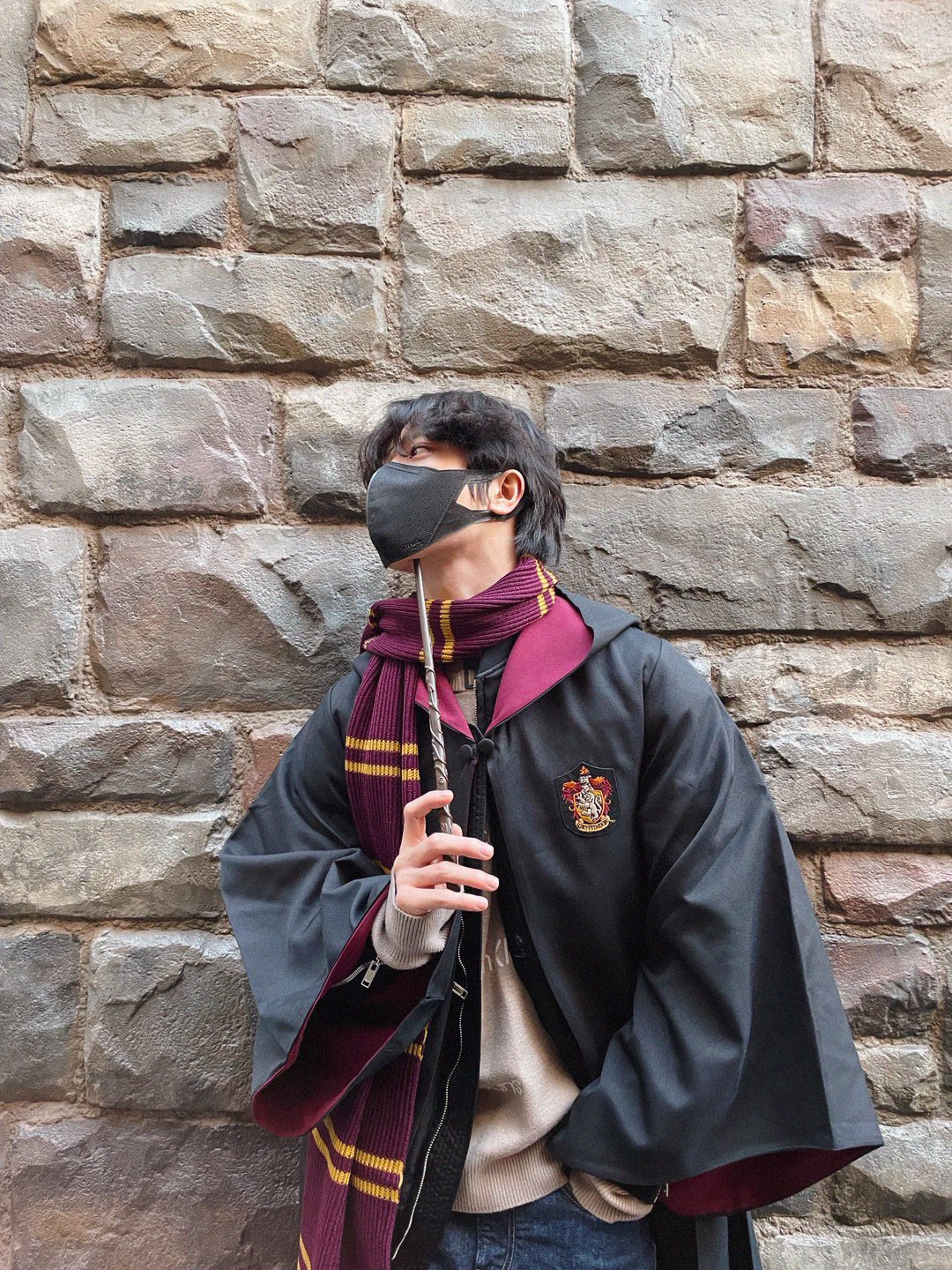 TREASURE on Twitter: "USJ 뒷북 #소정환 #SOJUNGHWAN https://t.co/IEcCyztC4X" / Twitter