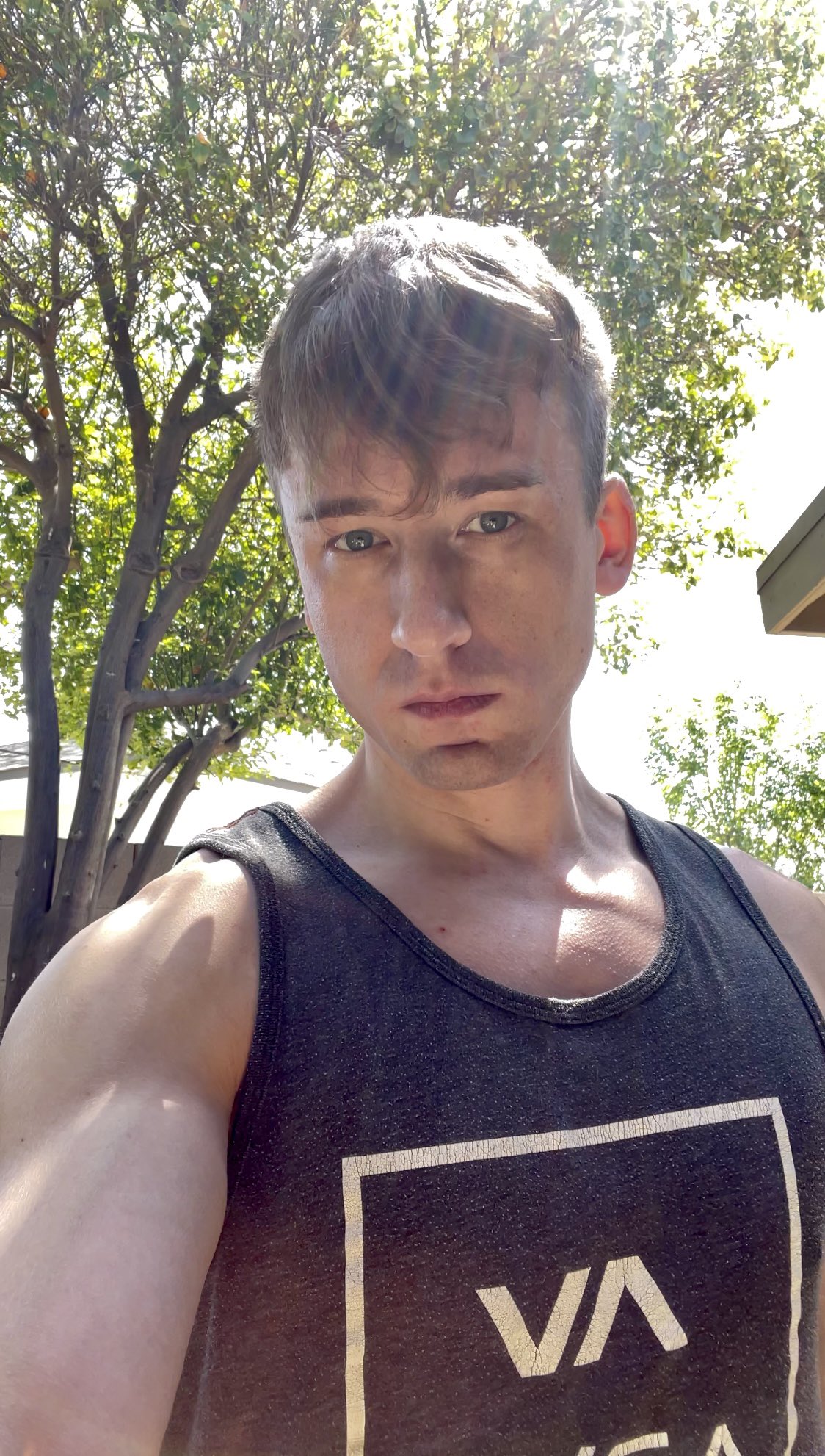 Dmitry Dickov on Twitter: "I’m getting DM’d about doing OnlyFans … should I actually give it a ...