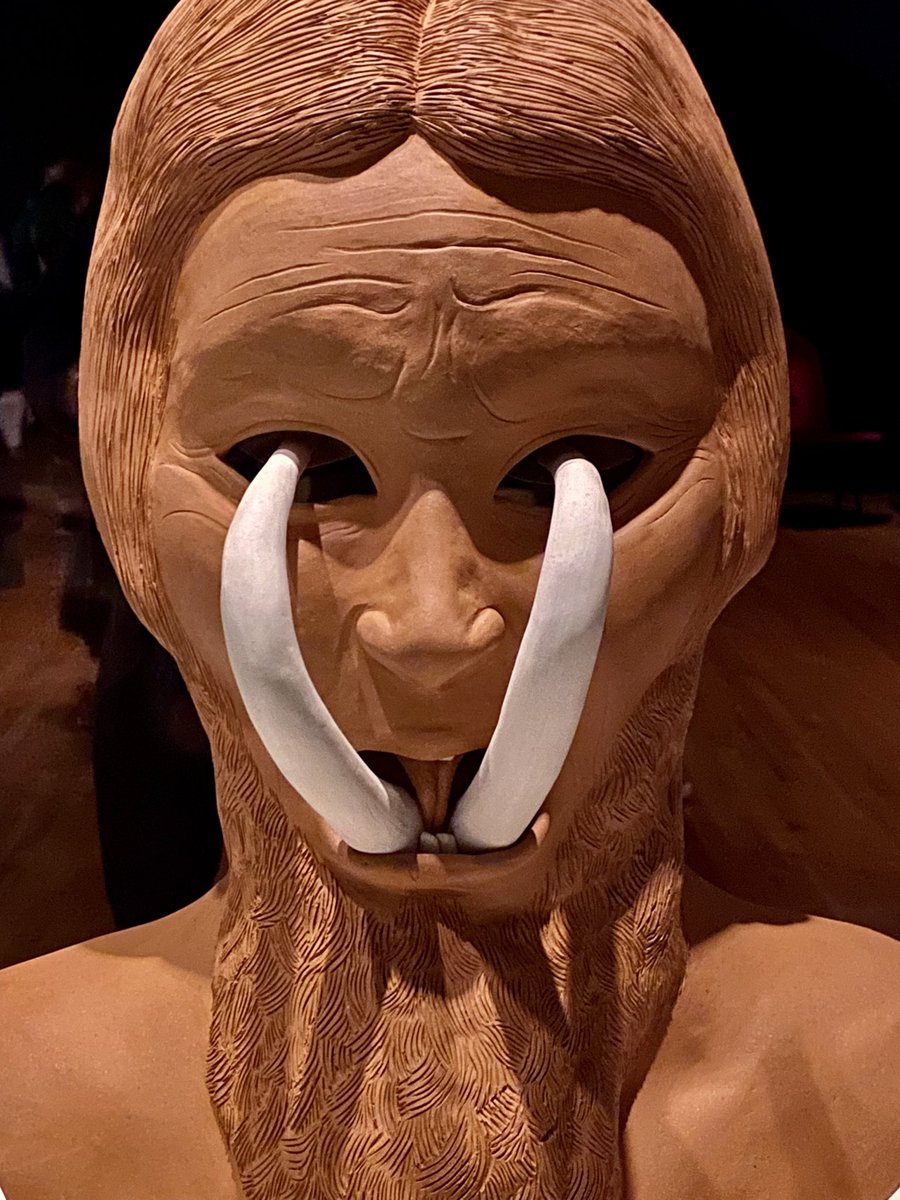 「Great stuff at the Shary Boyle exhibit a」|Jeff Simpsonのイラスト