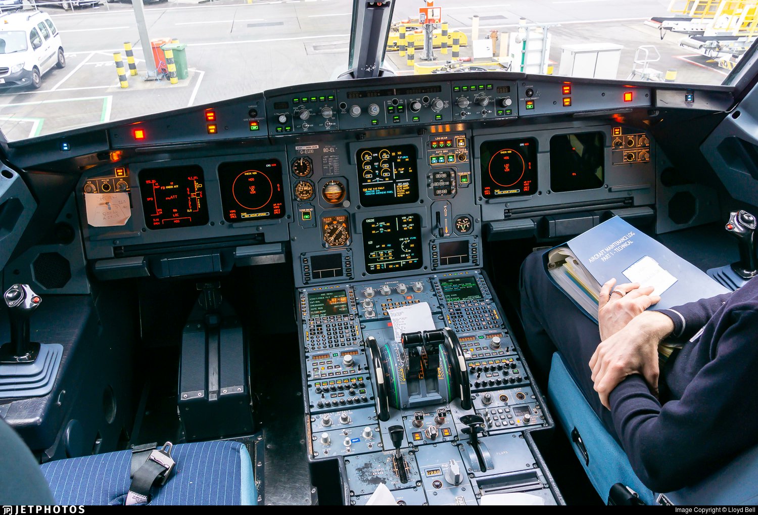 Cockpit Do Airbus A320 Jetblue Interview With A Jet Blue Pilot Job