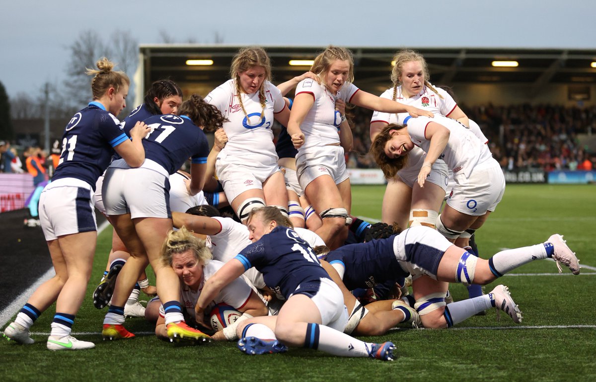 Moss Re-Signs - Macclesfield RUFC