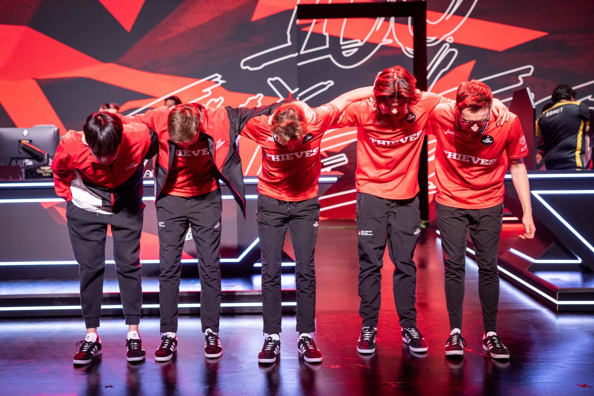 LCS on Twitter: "Despite an incredible surge to end the split, 100 Thieves are the first team ...