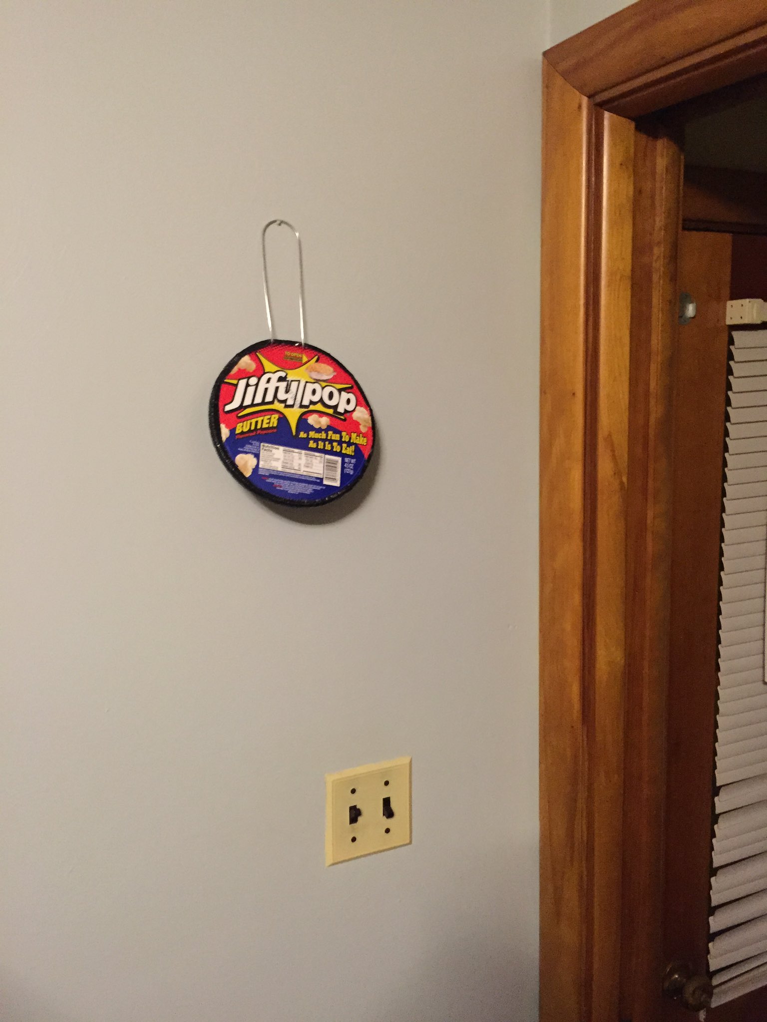 Jiffy Pop Smoke Detector