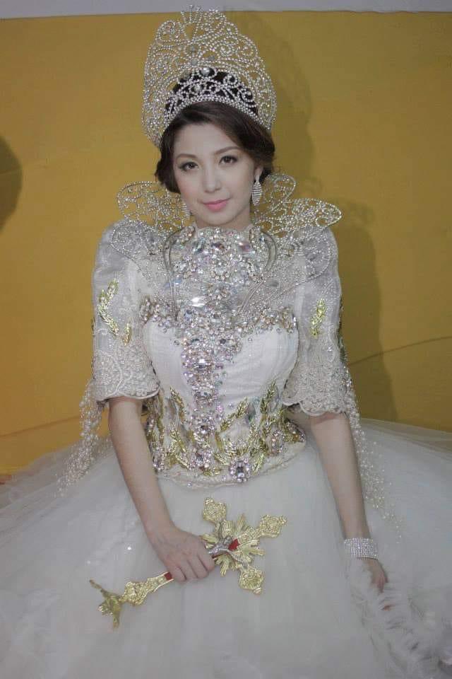 mark geronimo on Twitter: "monday nanaman pagod na pagod na ako pero naalala ko bigla si queen ...