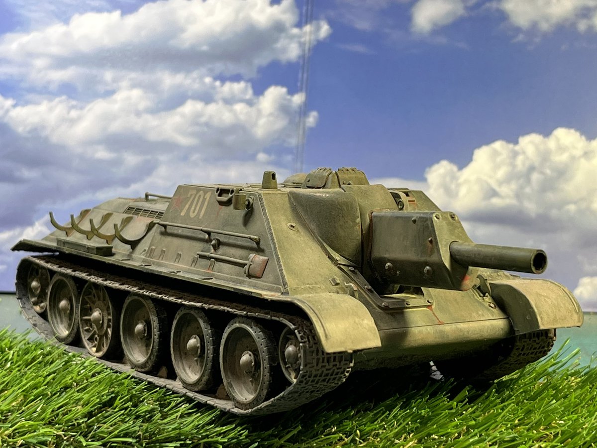 シングルファーザーの模型部屋のはずなのに on Twitter: "SU-122も完成とします。"