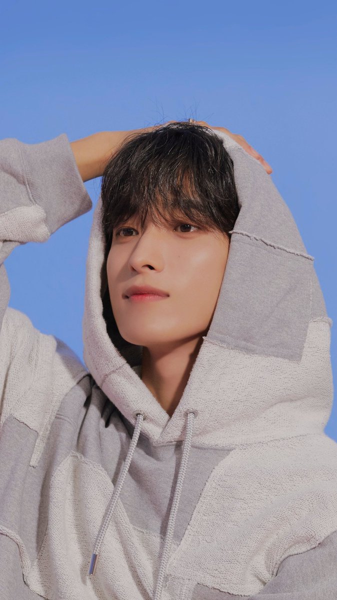 🌸 on Twitter: "RT @17svtedit: BSS 'SECOND WIND' Behind Photo DK 도겸 #SEVENTEEN #세븐틴 #부석순"