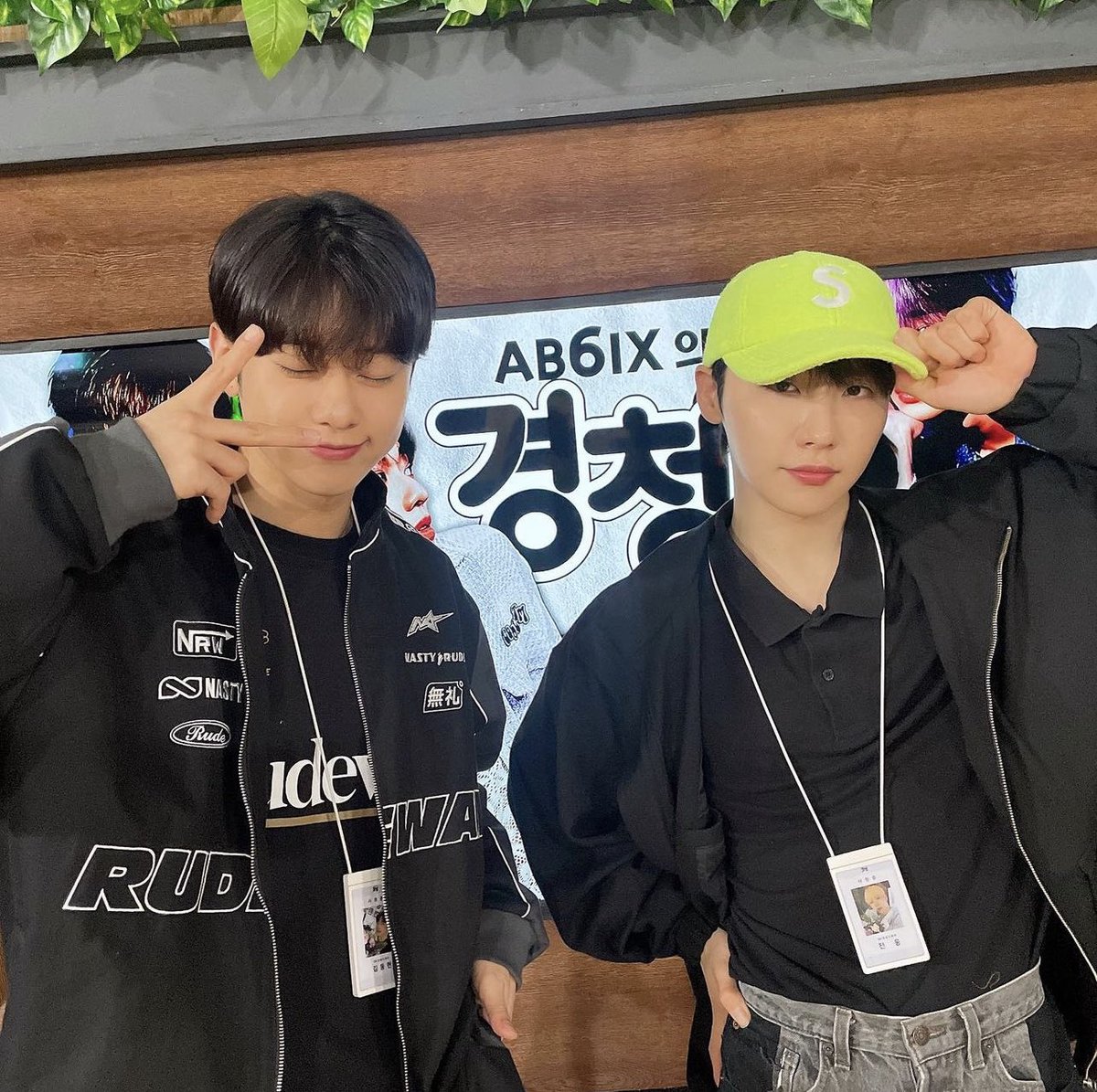 AB6IX INTERNATIONAL on Twitter: "[📸/230327] AB6IX's Listen Radio instagram ㅡ Woong, Donghyun 🔗 ...