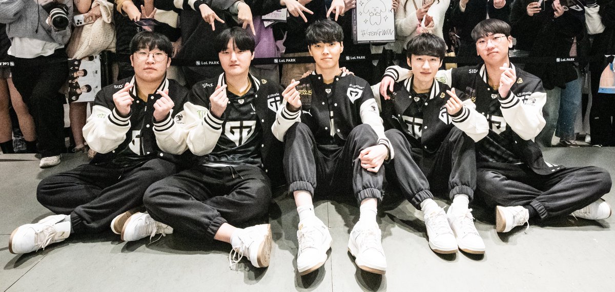 여명 on Twitter: "🐯 https://flic.kr/p/2opj4Gd"