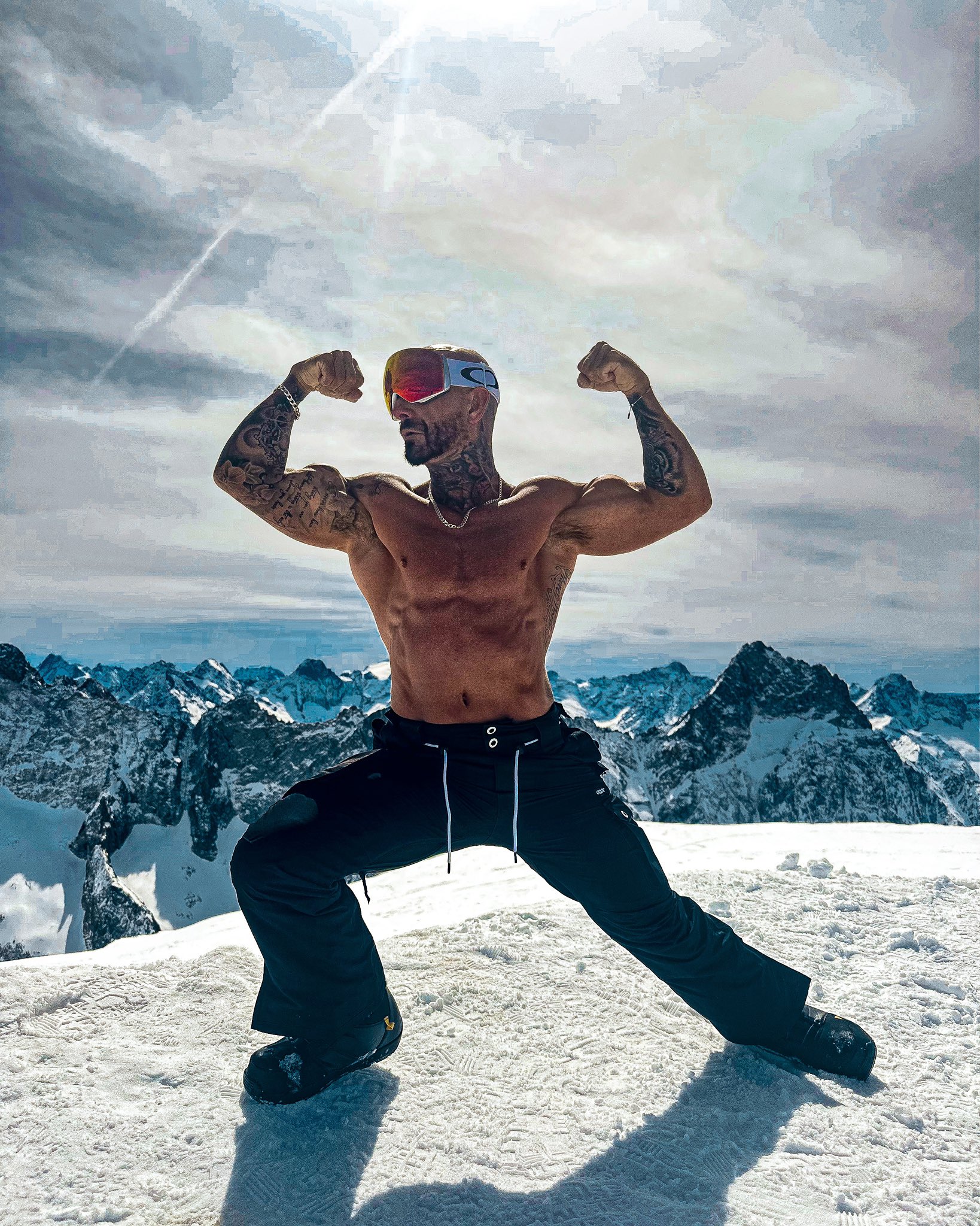 TW Pornstars - STEVEN LEWIS BARRETT🇬🇧. Twitter. It’s not cold 🥶 really ...