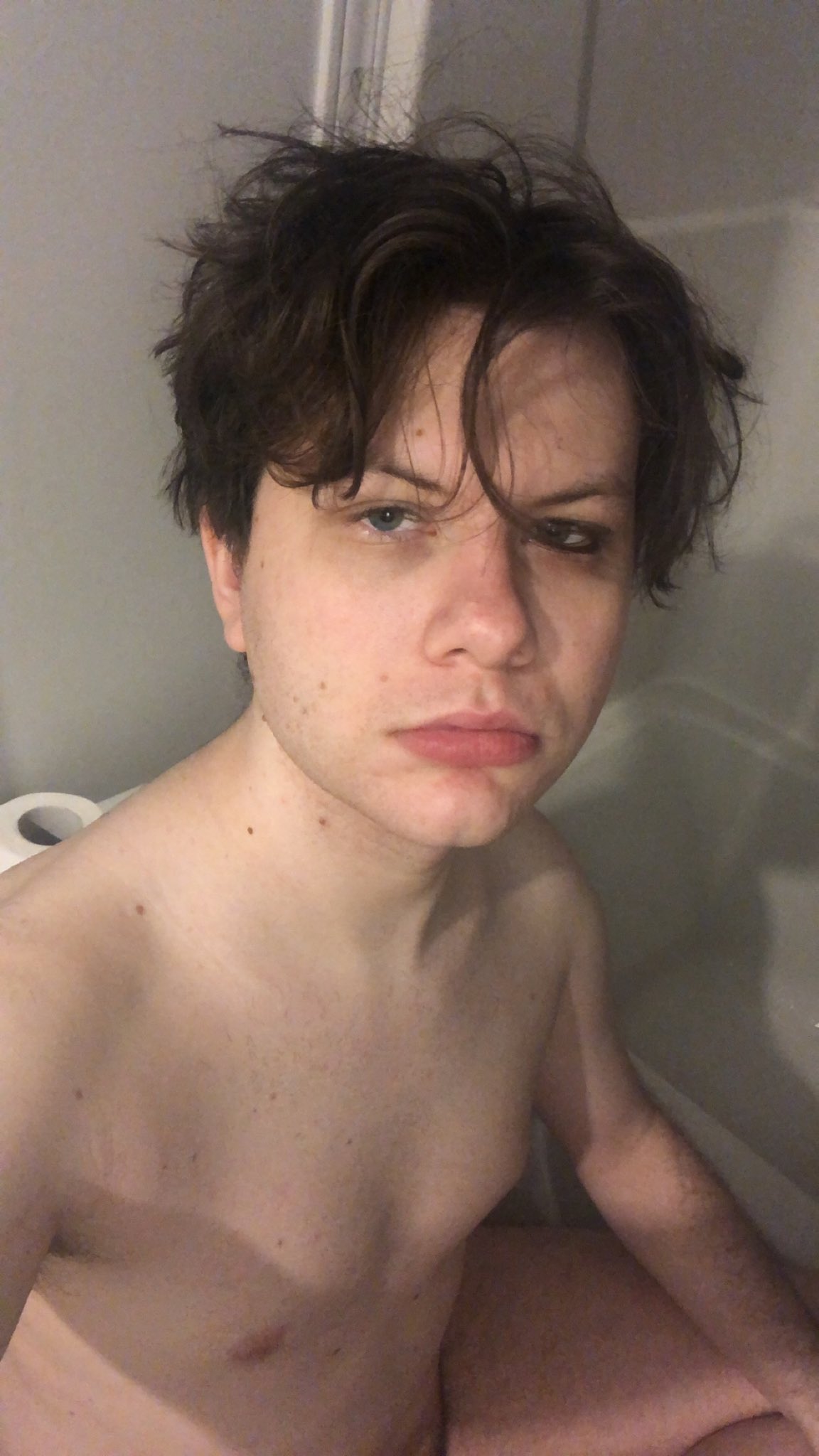 F1NN5TER on Twitter: "@prezoh Shane Dawsons alt Twitter" / Twitter