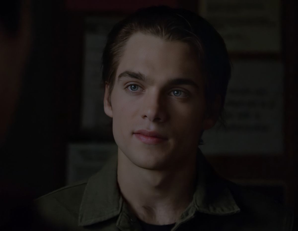 elle on Twitter: "liam's pov or theo's pov? https://t.co/VKympxl8bj" / Twitter