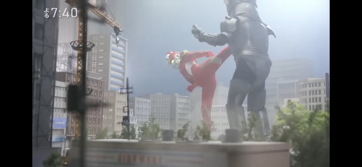 GIGA特撮ヒロイン【公式】 on Twitter: "RT @kanshakugiga: ギガ特撮チャンネルで 『巨大ヒーロー ヴィクトリアス』 第二話まで配信してます🫡 ヴィクトリアスの腕 ...