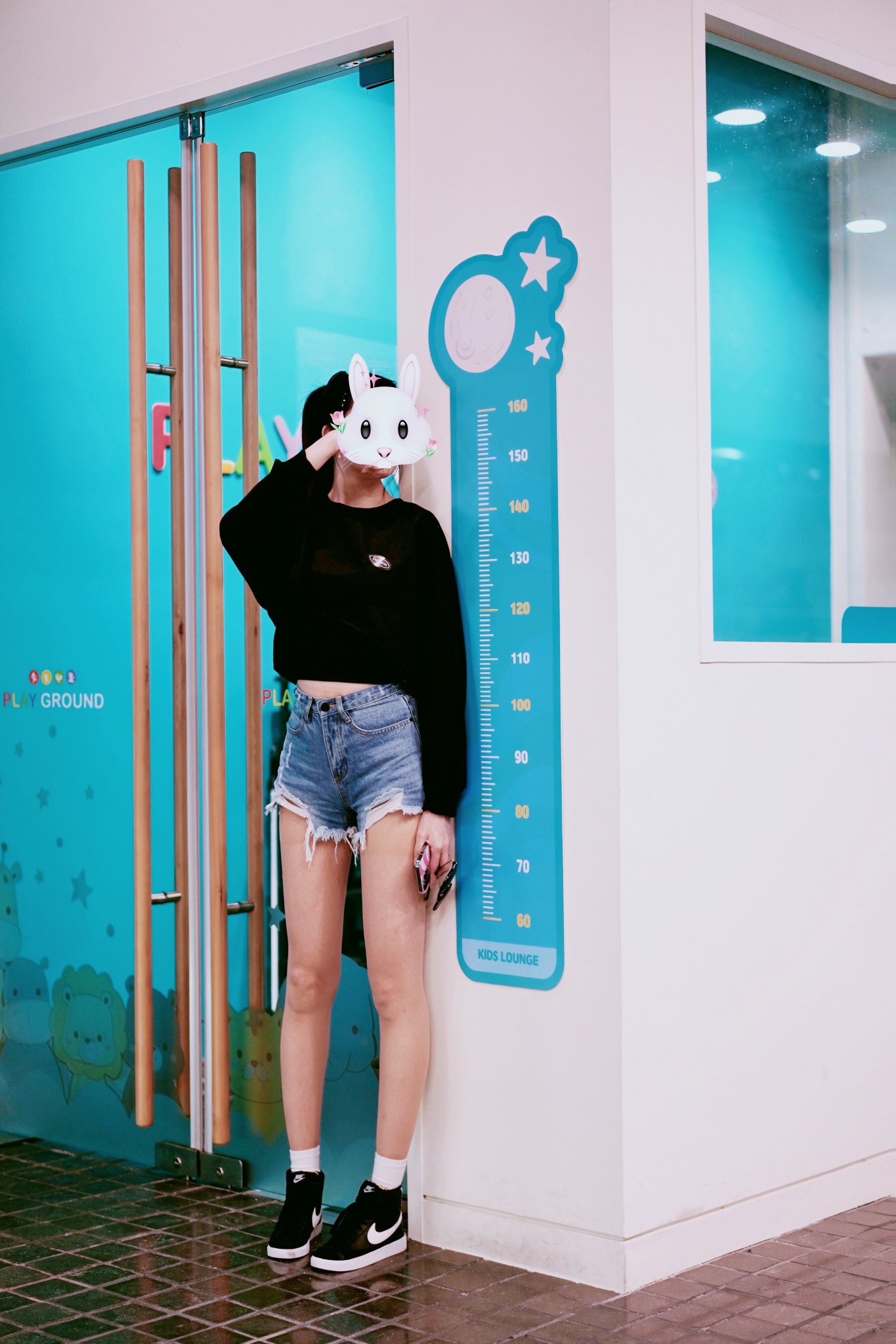 여장남자달봉이🌝🌝 on Twitter: "저 164맞아요ㅠㅠㅠ 😂😂 키 164 몸무게 47kg 발 220mm 머리둘레 잘 모르지만 훈련소때 맞는 군모가 없어서 50호썼는데도 ...