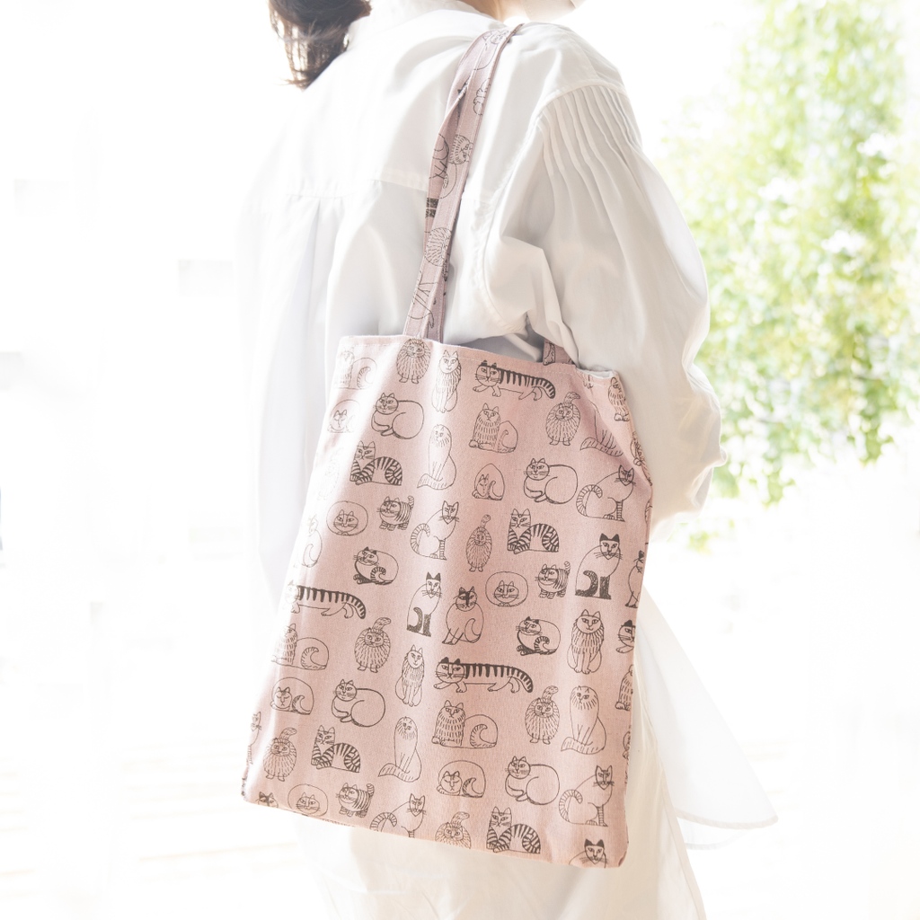 Lisa Larson.JP on Twitter: "【直営店「TONKACHI,6」営業中！】 本日も直営店「TONKACHI,6」は、19時まで営業しております。 カットクロスに、待望の ...