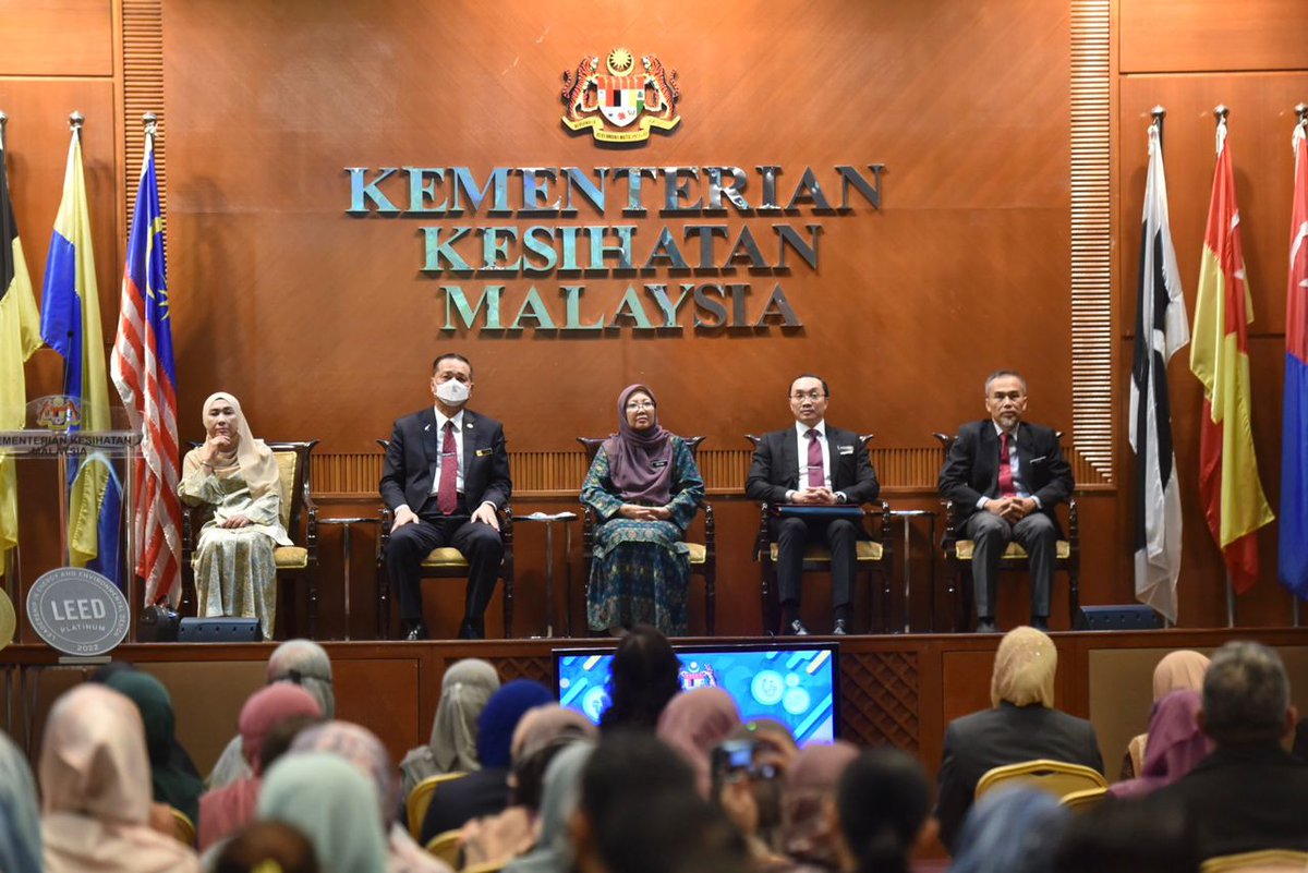 KKMalaysia🇲🇾😷 on Twitter: "YB @DrZalihaMustafa, Menteri Kesihatan telah hadir ke Majlis ...