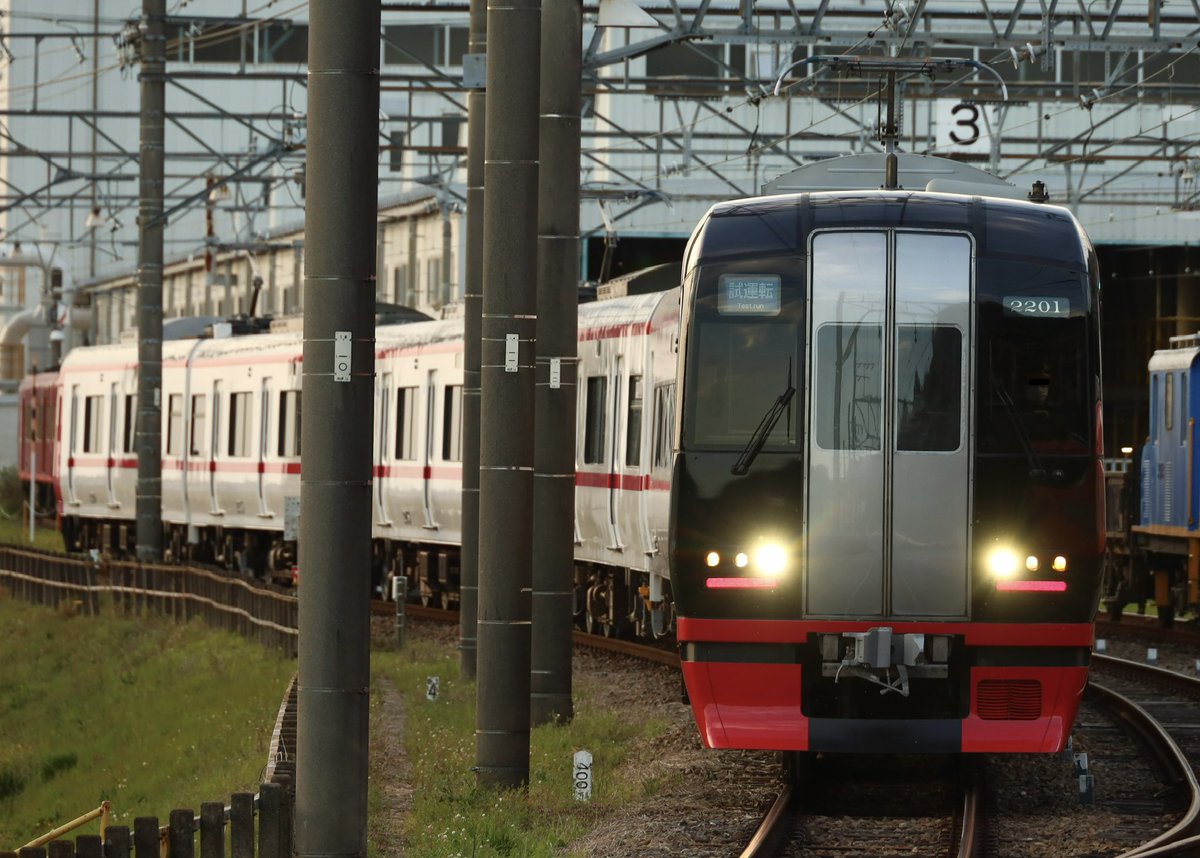 津島経由一宮 on Twitter: "2023年3月27日#N#17時30分頃#N#舞木検査場#N##N#2201F 試運転幕#N#走行試験時ミュージックホーン吹鳴#N##N#3525F豊橋 ...