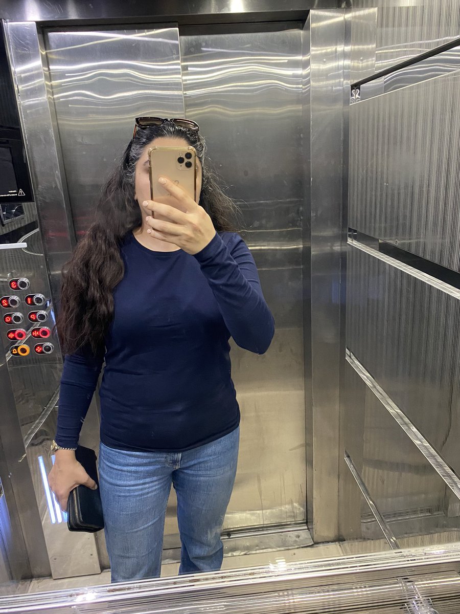 شانتال موفه On Twitter اداره گذرنامه کارمو انجام نداد گفت برو حجاب کن