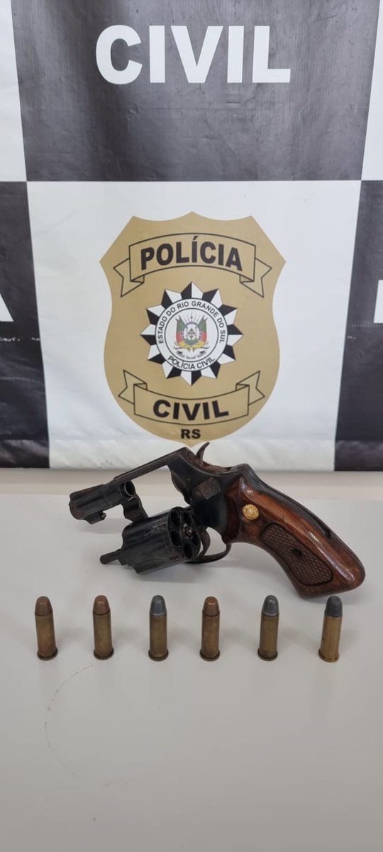 Polícia Civil Do Rs On Twitter Em Esteio Mulher De 49 Anos é Presa
