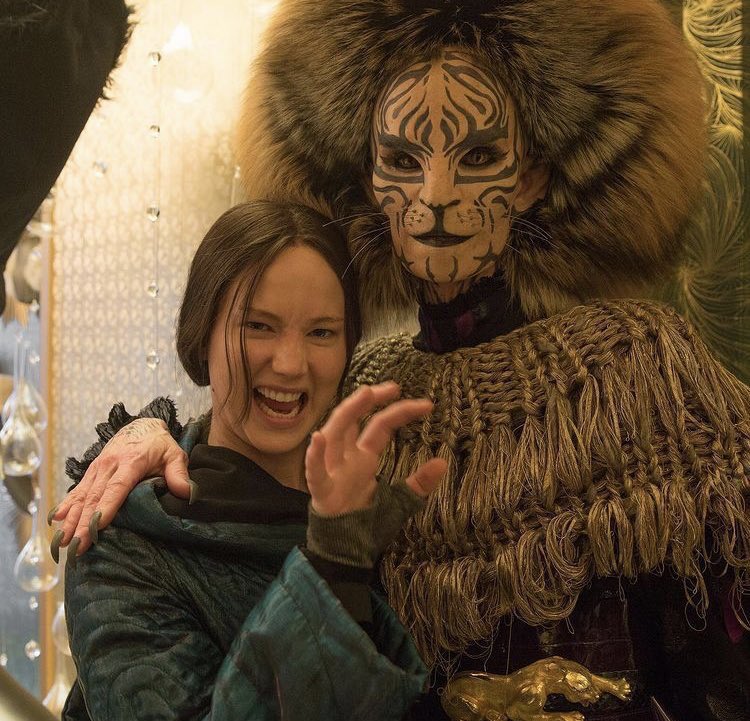 Grimes debuts new face - Celebria - ATRL